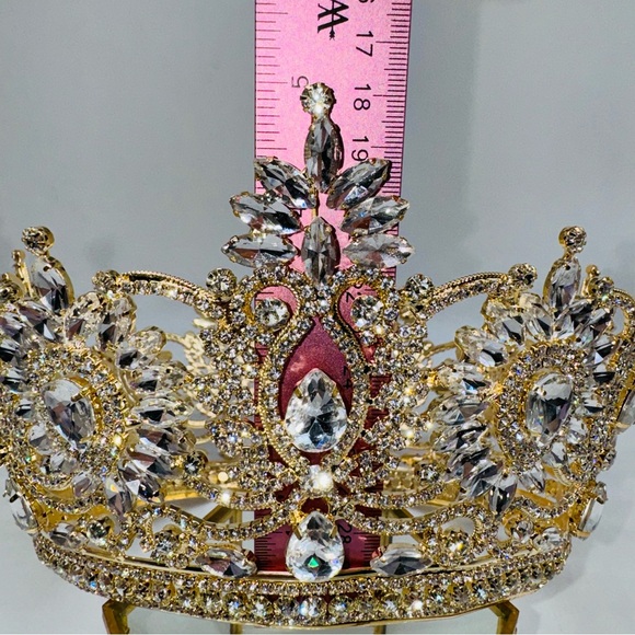 Weddingtown | Accessories | Extra Large Luxury Statement Tiara Crown ...